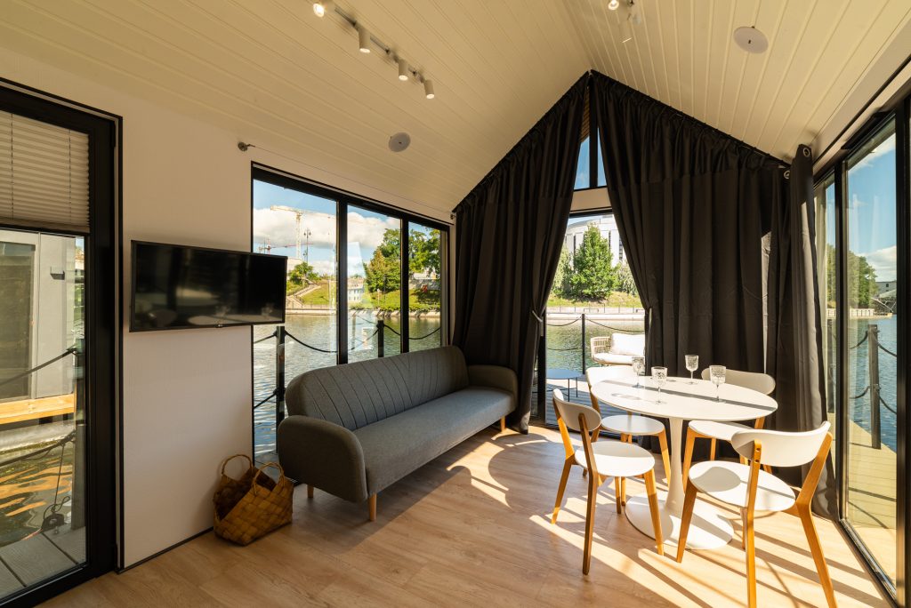 Waterlodge - Floating Apartments